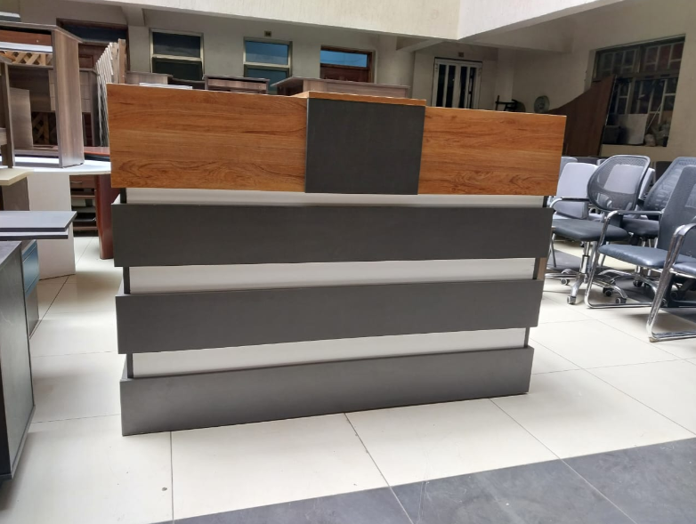 1.6m Office Reception desk - Furniture Mart